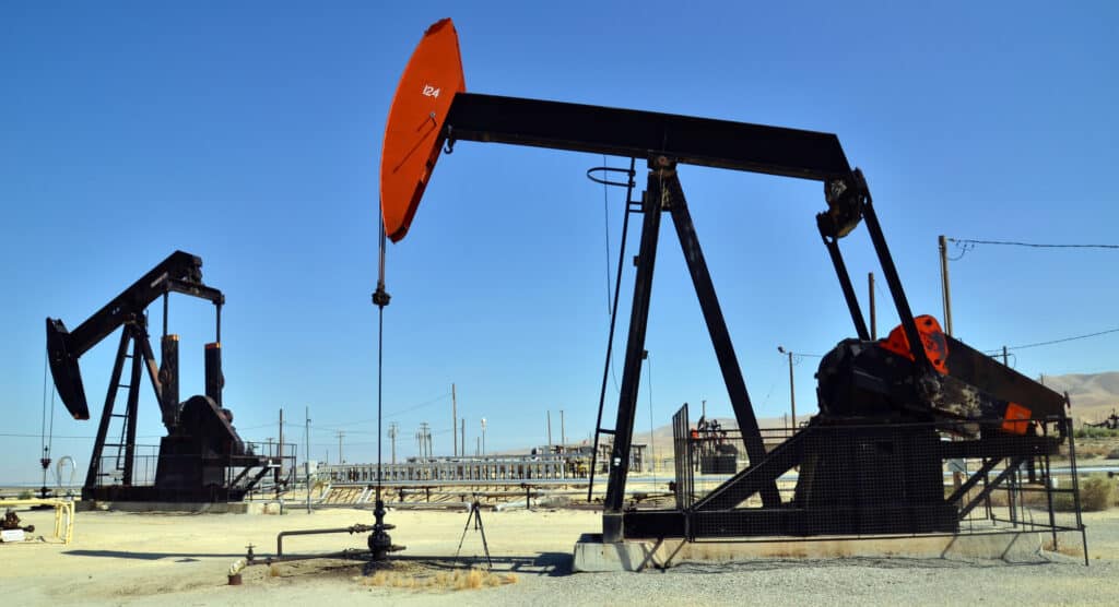 A Leaky Oil Bucket - Taxpayers for Common Sense